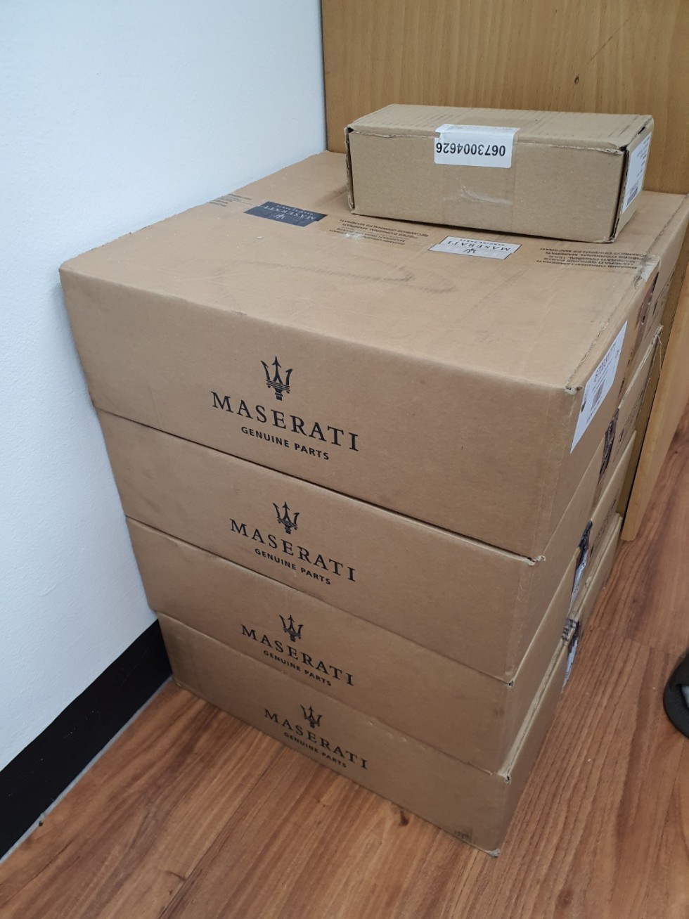 마세라티 기블리,콰트로포르테,르반떼 브레이크 패드/디스크 판매합니다. > 수입차중고부품 자동차부품 내부품 팔기 | 수입차중고부품 ...