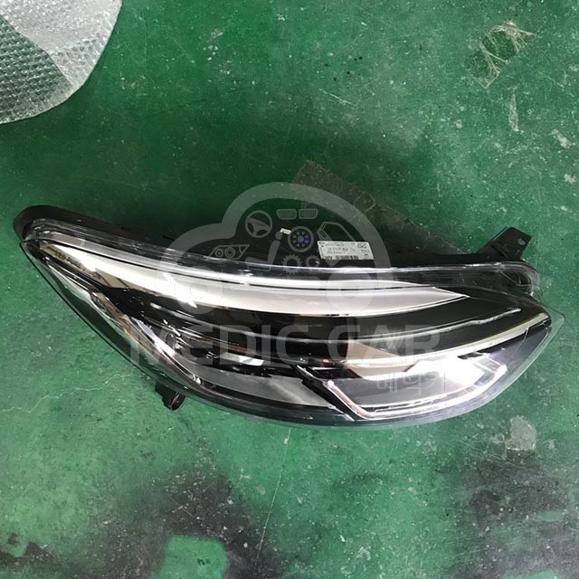 르노삼성 QM3 라이트 풀LED 1세대 후기형 조수석 > QM3[1세대][13~] | 수입차중고부품 자동차중고부품전문 메딕카 OEM,신품,중고 재생 부품판매 촉매,에어컨콤프 ...