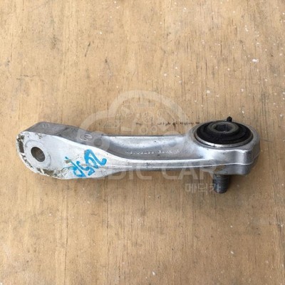 벤츠 C클래스 스웨이바링크 W205 4세대 조수석 앞 2053230817 > C클래스[4세대][W205][14~] | 수입차중고 ...