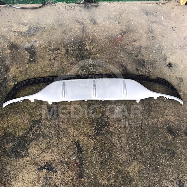 밴츠 C클래스 디퓨저 W205 AMG 뒤 A2058857338 > C클래스[4세대][W205][14~] | 수입차중고부품 자동차 ...