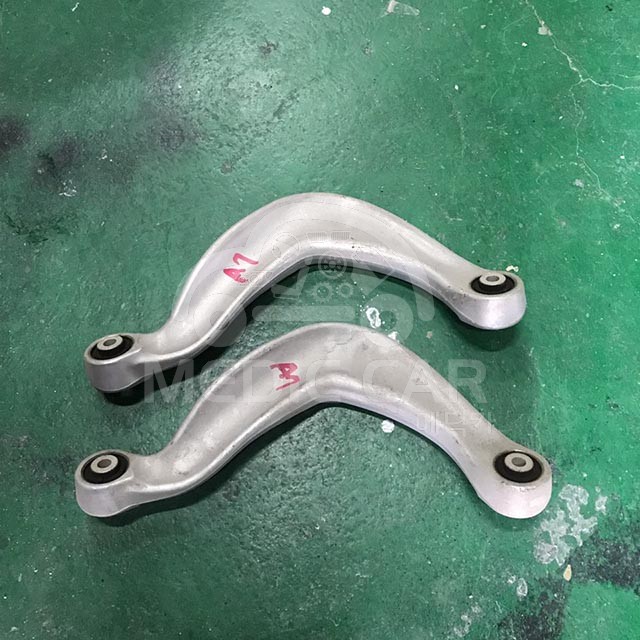 아우디 A7 하체 1세대 어퍼컨트롤암 8K0505324H 조수석 뒤 **Q5 A4 A5A6 A7같이씀 > A7[1세대][4G8 ...