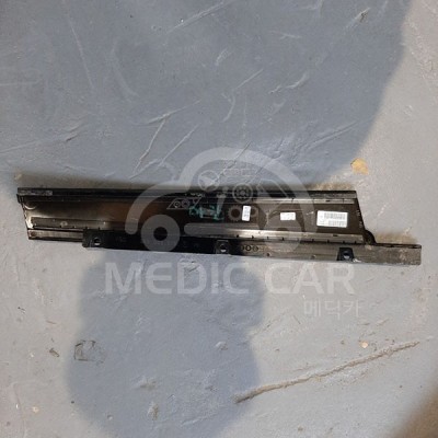 포르쉐 마칸 도어트림몰딩 95B853318 > 마칸[1세대][95B][14~] | 수입차중고부품 자동차중고부품전문 메딕카 OEM ...