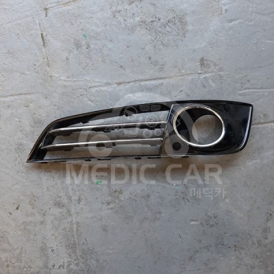 아우디 A8 안개등커버 4H0807679D > A8[3세대][D4,4H][09~17] | 수입차중고부품 자동차중고부품 메딕카 ...