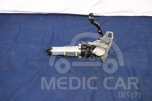 아우디 A8 D4 전동 트렁크 모터 4H0827851A > A8[3세대][D4,4H][09~17] | 수입차중고부품 자동차중고 ...