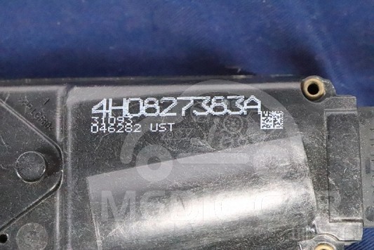 아우디 A8 D4 트렁크리드락 스트라이커 4H0827383A > A8[3세대][D4,4H][09~17] | 수입차중고부품 자동차 ...