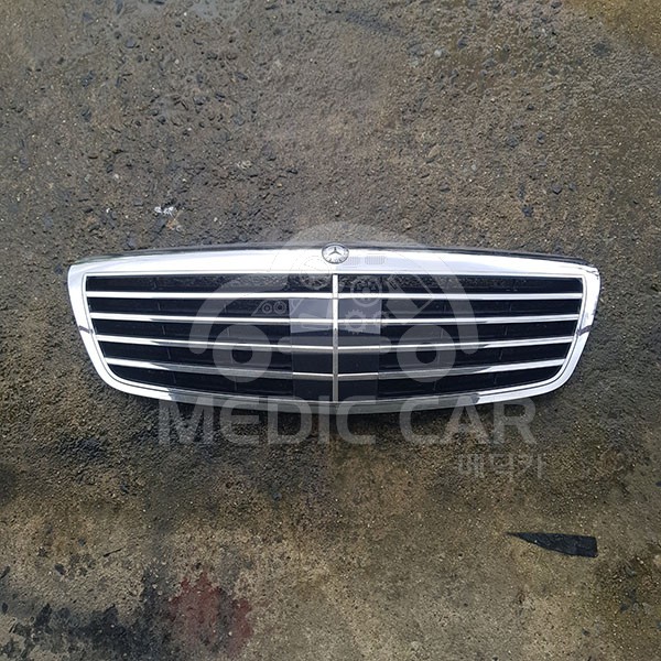 벤츠 S클래스 W221 그릴 5세대 전기형 2218800283 > S클래스[5세대][W221][06~13] | 수입차중고부품 ...